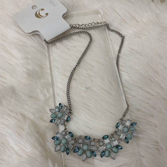 Charming Charlie | Jewelry | Charming Charlie Fashion Neckace Green ...